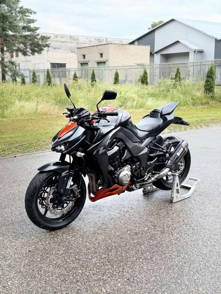 Kawasaki Z 2015 in Kazlu Ruda, with an engine capacity of 1.00 L and mileage of 27 thousand km for 6650 €, photo 10 on AUTOMOTO.COM.LV