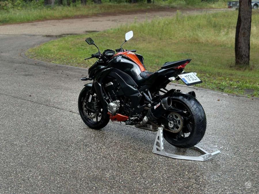 Kawasaki Z 2015 in Kazlu Ruda, with an engine capacity of 1.00 L and mileage of 27 thousand km for 6650 €, photo 12 on AUTOMOTO.COM.LV