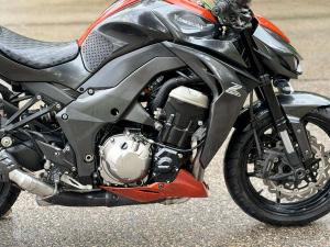 Kawasaki Z 2015 in Kazlu Ruda, with an engine capacity of 1.00 L and mileage of 27 thousand km for 6650 €, photo 20 on AUTOMOTO.COM.LV
