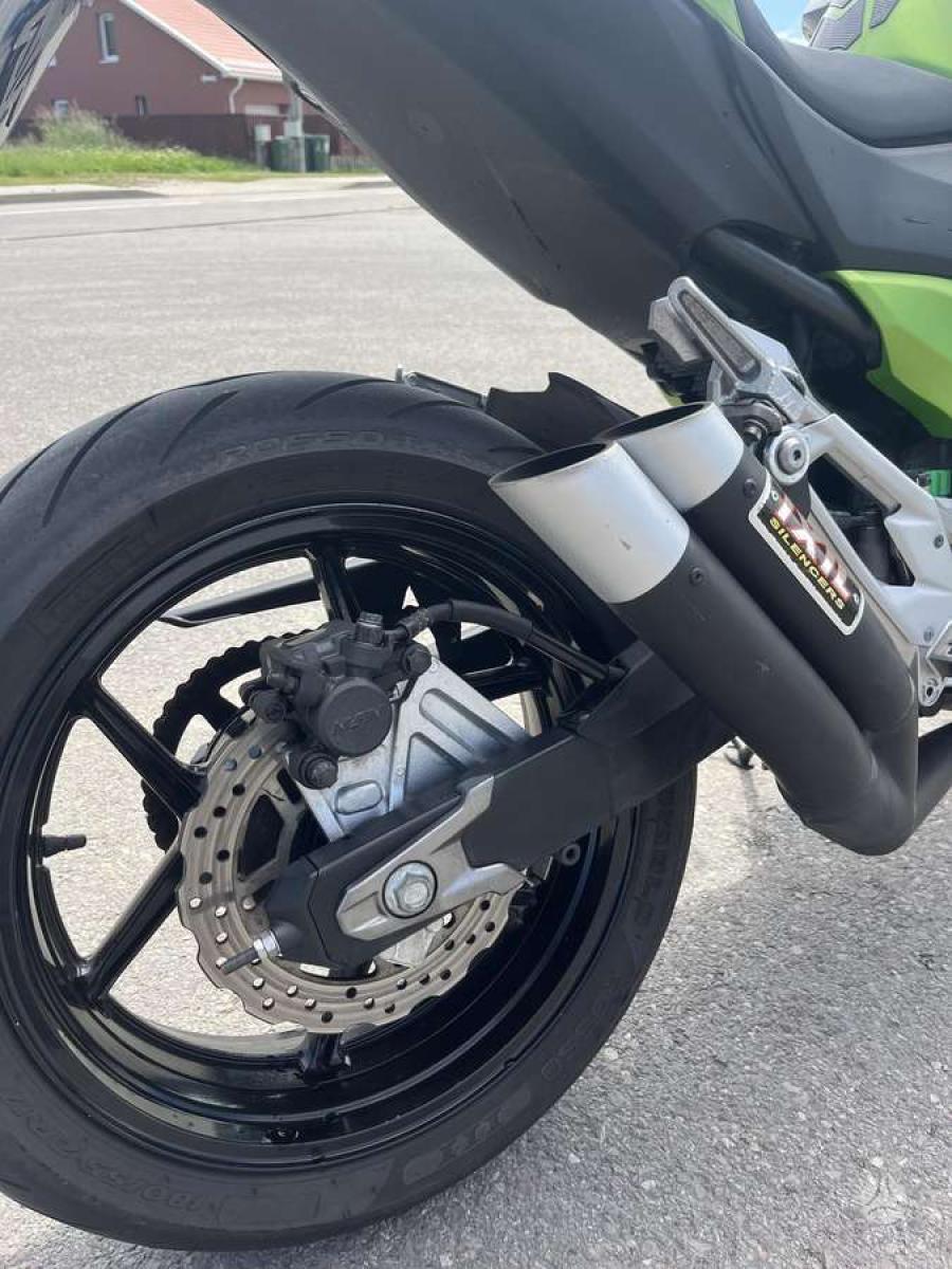 Kawasaki Z 2015 in Kaunas, with an engine capacity of 0.80 L and mileage of 41 thousand km for 4900 €, photo 9 on AUTOMOTO.COM.LV
