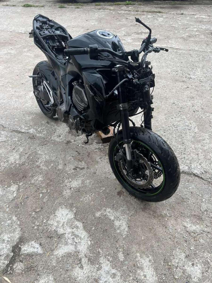 Кавасаки Z 2015 в Таураге, объемом двигателя 0.80 л и пробегом 17 тыс. км за 1599 €, фото 6 на AUTOMOTO.COM.LV