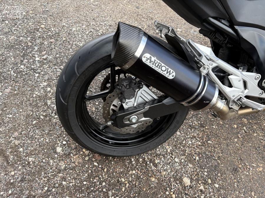 Kawasaki Z 2015 in Kelme, with an engine capacity of 0.80 L and mileage of 30 thousand km for 2530 €, photo 13 on AUTOMOTO.COM.LV