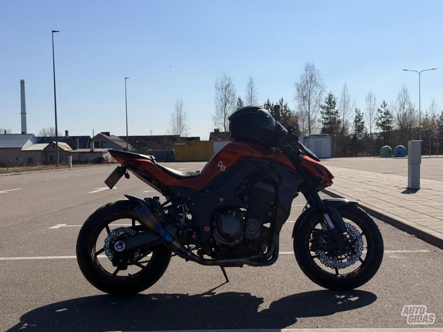 Kawasaki Z 2015 in Vilnius, with an engine capacity of 1.04 L and mileage of 50 thousand km for 4000 €, photo 4 on AUTOMOTO.COM.LV