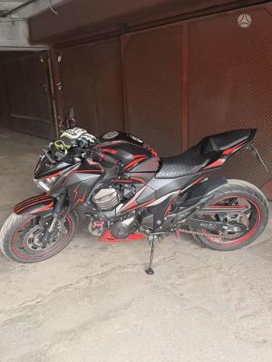 Kawasaki Z 2015 in Vilnius, with an engine capacity of 0.80 L and mileage of 54 thousand km for 4700 €, photo 4 on AUTOMOTO.COM.LV