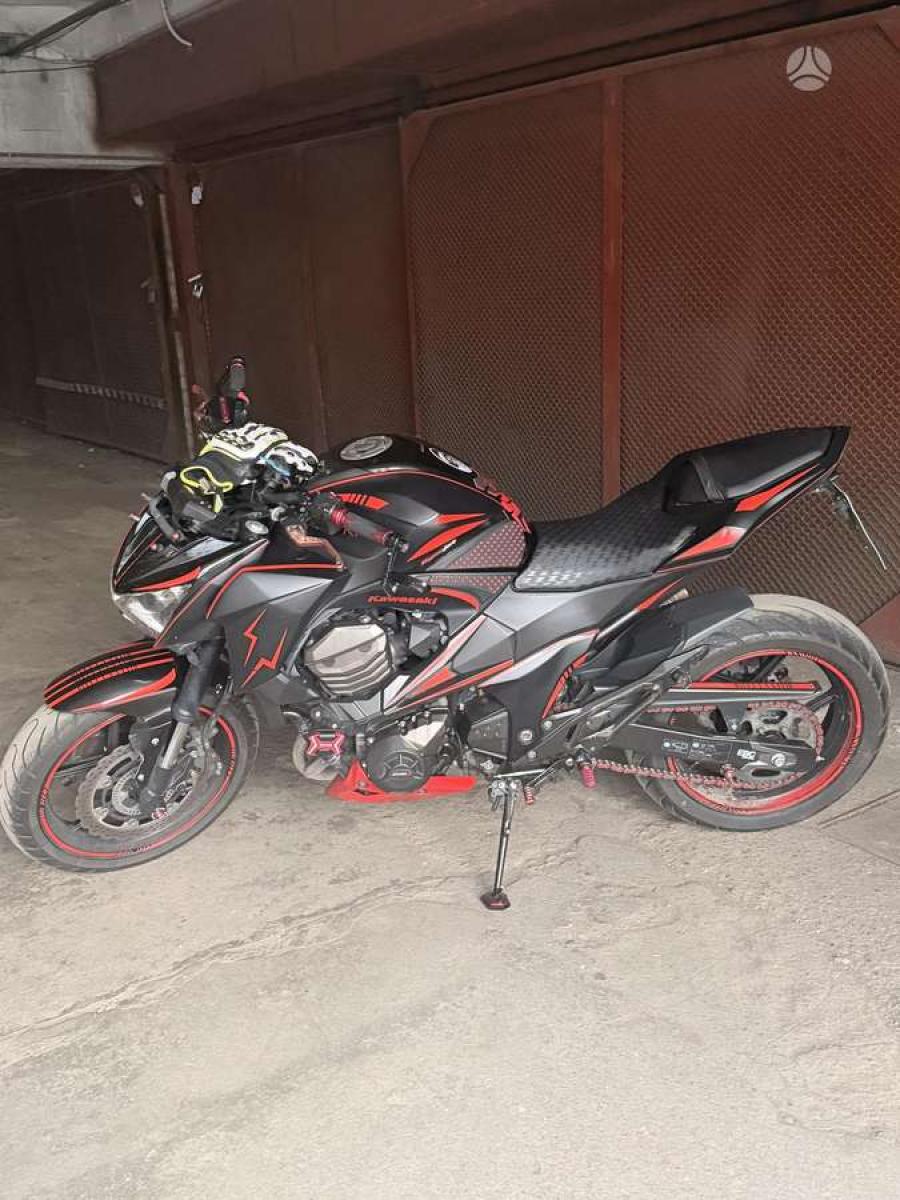 Kawasaki Z 2015 in Vilnius, with an engine capacity of 0.80 L and mileage of 54 thousand km for 4700 €, photo 4 on AUTOMOTO.COM.LV