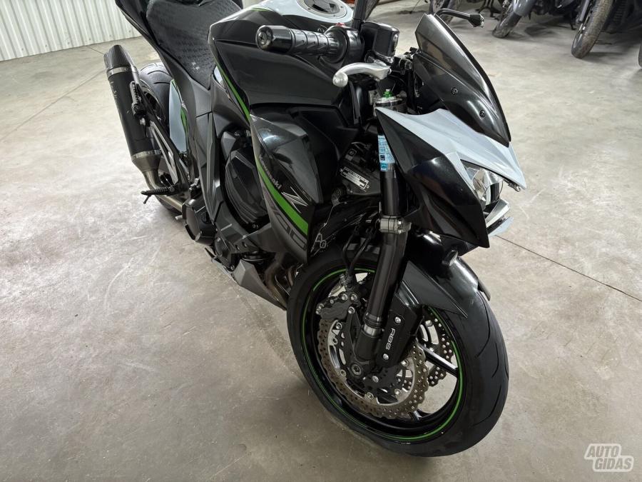 Kawasaki Z 2016 in Kelme, with an engine capacity of 0.80 L and mileage of 25 thousand km for 2230 €, photo 15 on AUTOMOTO.COM.LV