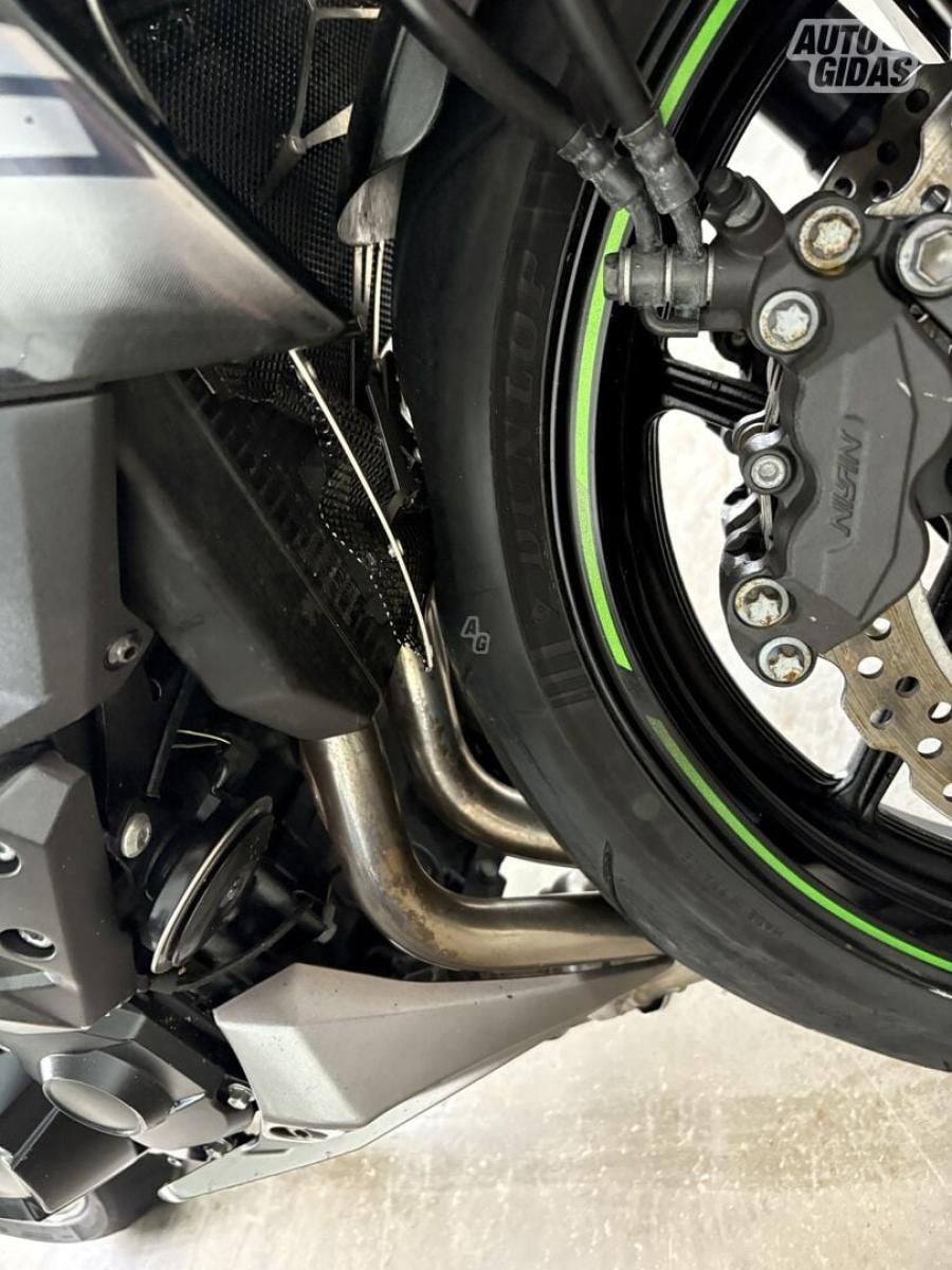 Kawasaki Z 2016 in Kelme, with an engine capacity of 0.80 L and mileage of 25 thousand km for 2230 €, photo 16 on AUTOMOTO.COM.LV