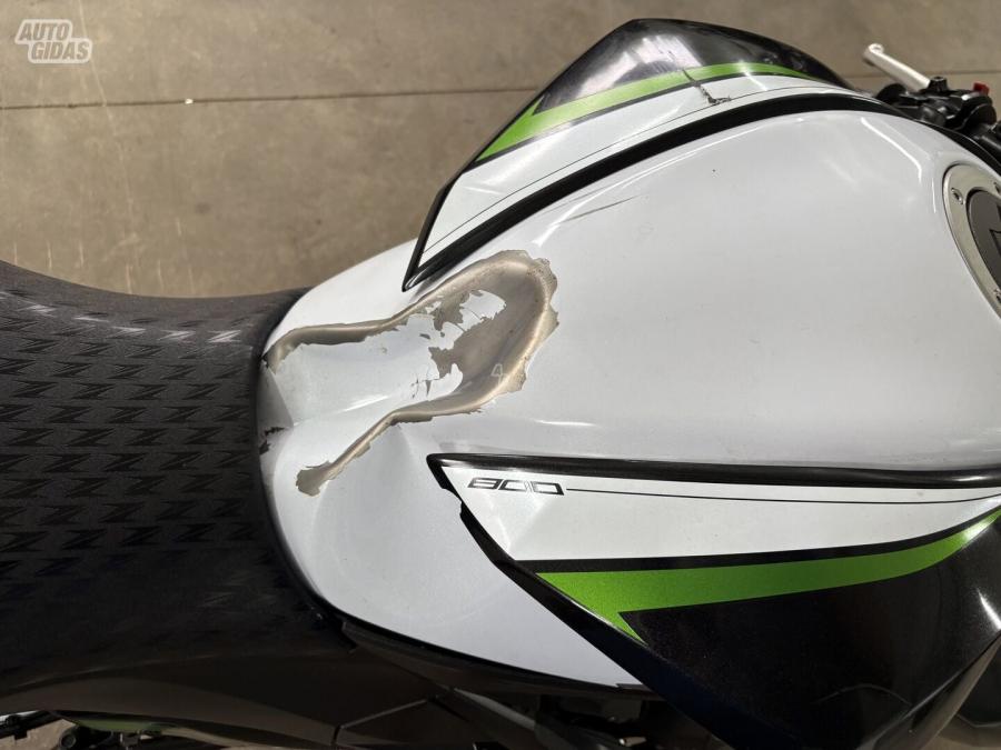 Kawasaki Z 2016 in Kelme, with an engine capacity of 0.80 L and mileage of 25 thousand km for 2230 €, photo 17 on AUTOMOTO.COM.LV