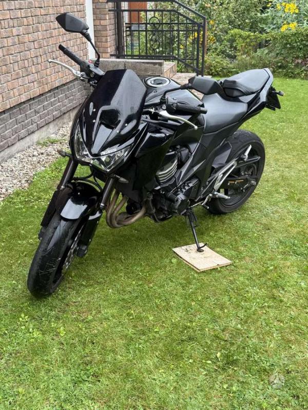 Kawasaki Z 2016 in Vilnius, with an engine capacity of 0.80 L and mileage of 58 thousand km for 3300 €, photo 1 on AUTOMOTO.COM.LV