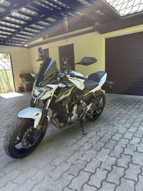 Kawasaki Z 2017 in Kretinga, with an engine capacity of 0.65 L and mileage of 27 thousand km for 4200 €, photo 6 on AUTOMOTO.COM.LV