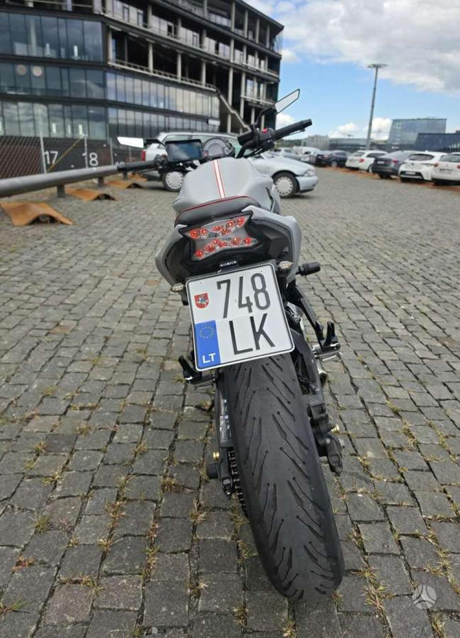 Kawasaki Z 2017 in Kaunas, with an engine capacity of 0.65 L and mileage of 36 thousand km for 3675 €, photo 6 on AUTOMOTO.COM.LV
