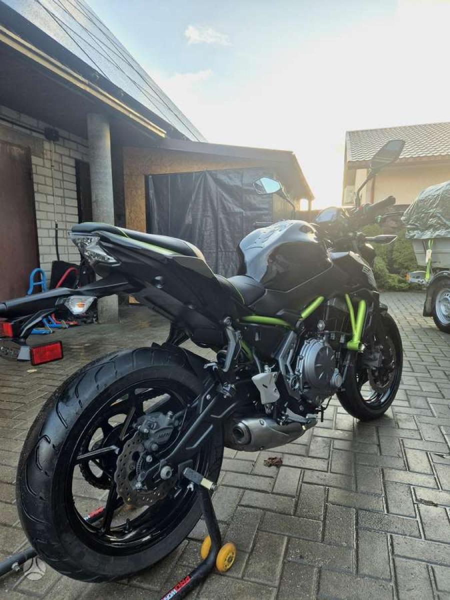 Kawasaki Z 2018 in Prienai, with an engine capacity of 0.65 L and mileage of 24 thousand km for 4300 €, photo 7 on AUTOMOTO.COM.LV