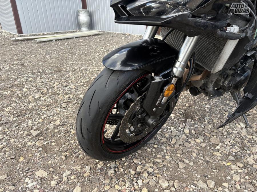 Kawasaki Z 2018 in Kelme, with an engine capacity of 1.00 L and mileage of 34 thousand km for 2230 €, photo 9 on AUTOMOTO.COM.LV