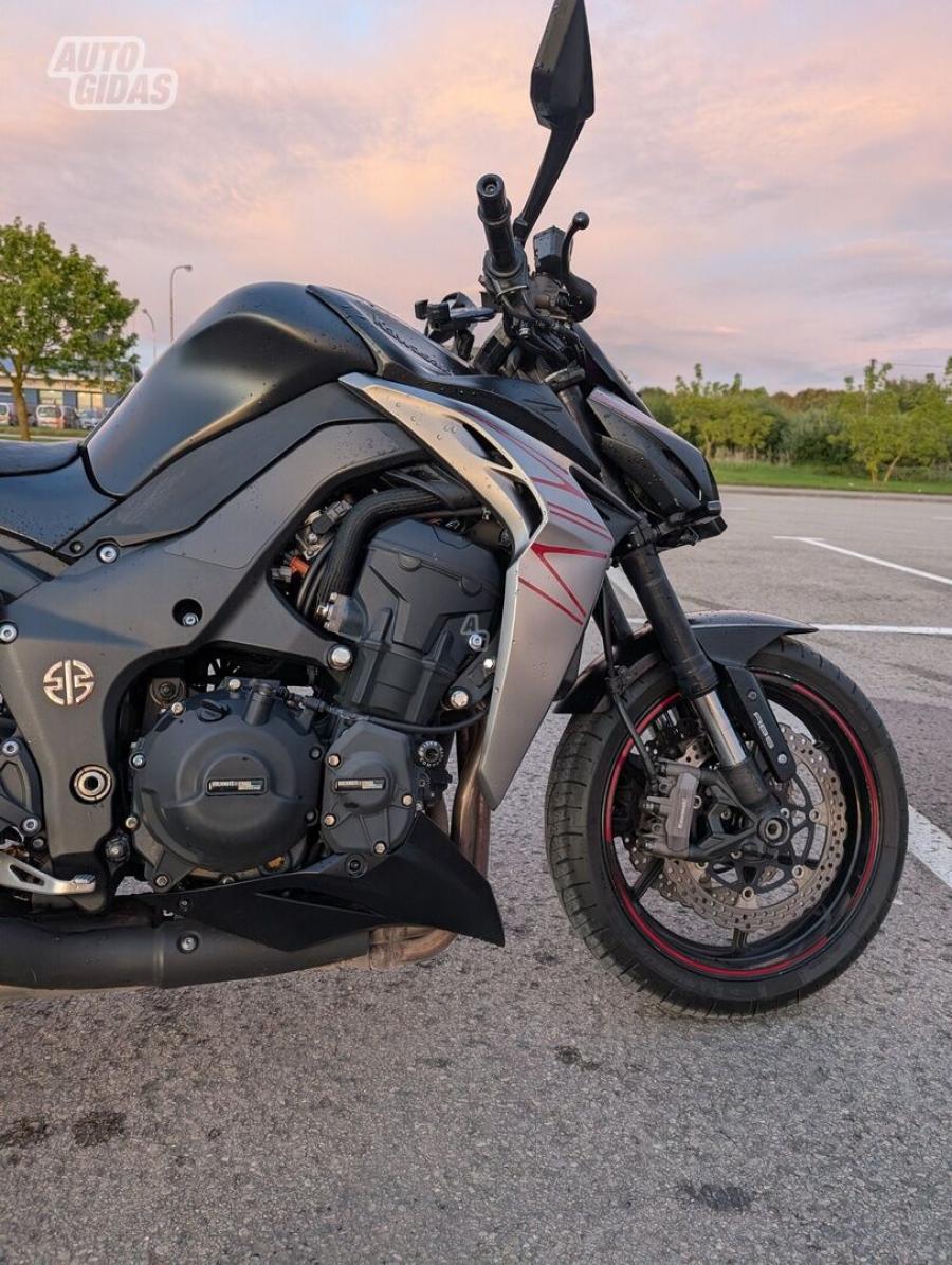 Kawasaki Z 2019 in Mazeikiai, with an engine capacity of 1.05 L and mileage of 34 thousand km for 8000 €, photo 5 on AUTOMOTO.COM.LV