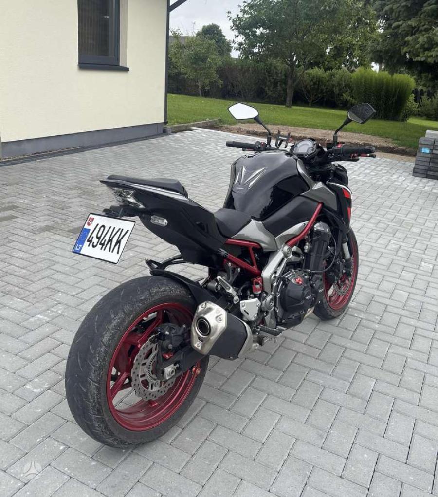 Kawasaki Z 2019 in Plunge, with an engine capacity of 0.90 L and mileage of 14 thousand km for 5700 €, photo 5 on AUTOMOTO.COM.LV