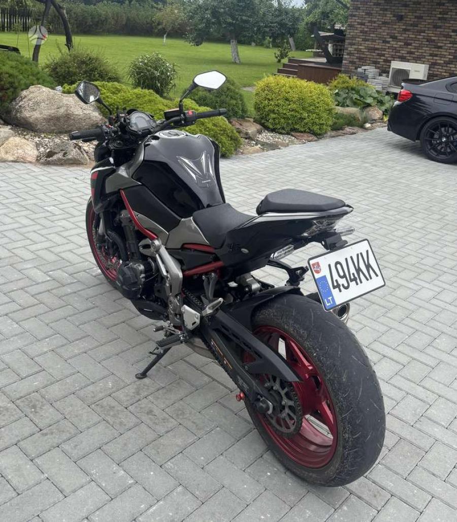 Kawasaki Z 2019 in Plunge, with an engine capacity of 0.90 L and mileage of 14 thousand km for 5700 €, photo 6 on AUTOMOTO.COM.LV