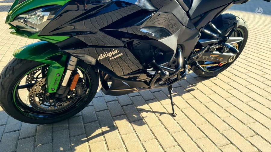 Kawasaki Z 2021 Viļņa, ar dzinēja tilpumu 1.04 L un nobraukumu 16 tūkst. km par 890 €, foto 3 vietnē AUTOMOTO.COM.LV