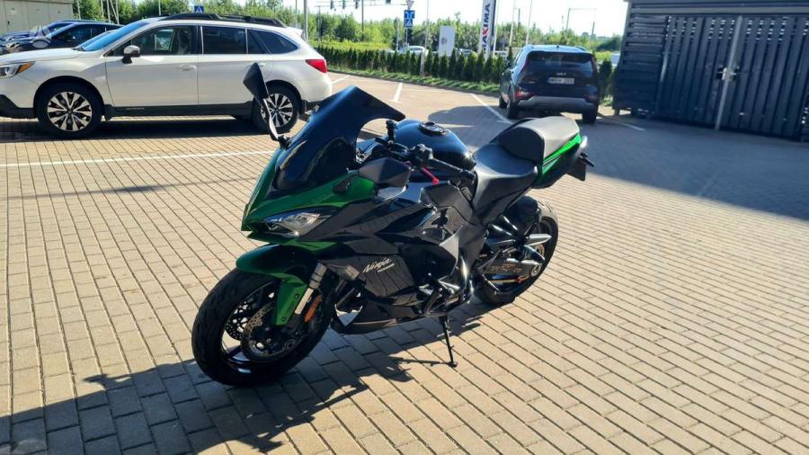 Kawasaki Z 2021 Viļņa, ar dzinēja tilpumu 1.04 L un nobraukumu 16 tūkst. km par 890 €, foto 5 vietnē AUTOMOTO.COM.LV