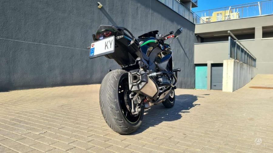 Kawasaki Z 2021 Viļņa, ar dzinēja tilpumu 1.04 L un nobraukumu 16 tūkst. km par 890 €, foto 7 vietnē AUTOMOTO.COM.LV