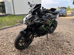 Kawasaki Z 2021 in Vilnius, with an engine capacity of 1.00 L and mileage of 22 thousand km for 11889 €, photo 3 on AUTOMOTO.COM.LV