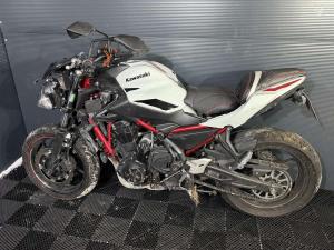 Kawasaki Z 2022 in Taurage, with an engine capacity of 0.65 L and mileage of 10 thousand km for 2500 €, photo 6 on AUTOMOTO.COM.LV