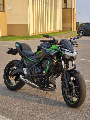 Kawasaki Z 2022 in Kaunas, with an engine capacity of 0.65 L and mileage of 17 thousand km for 4800 €, photo  on AUTOMOTO.COM.LV