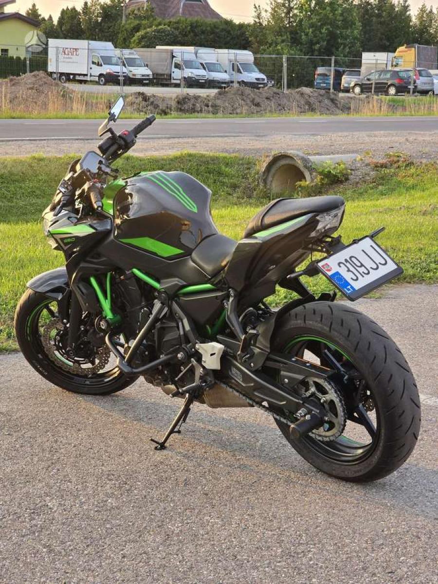 Kawasaki Z 2022 in Kaunas, with an engine capacity of 0.65 L and mileage of 17 thousand km for 4800 €, photo 4 on AUTOMOTO.COM.LV
