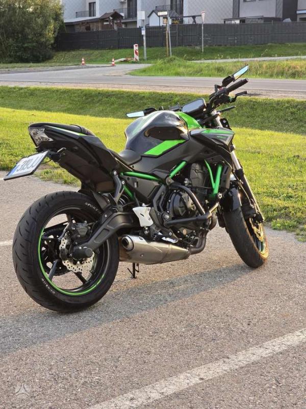 Kawasaki Z 2022 in Kaunas, with an engine capacity of 0.65 L and mileage of 17 thousand km for 4800 €, photo 4 on AUTOMOTO.COM.LV