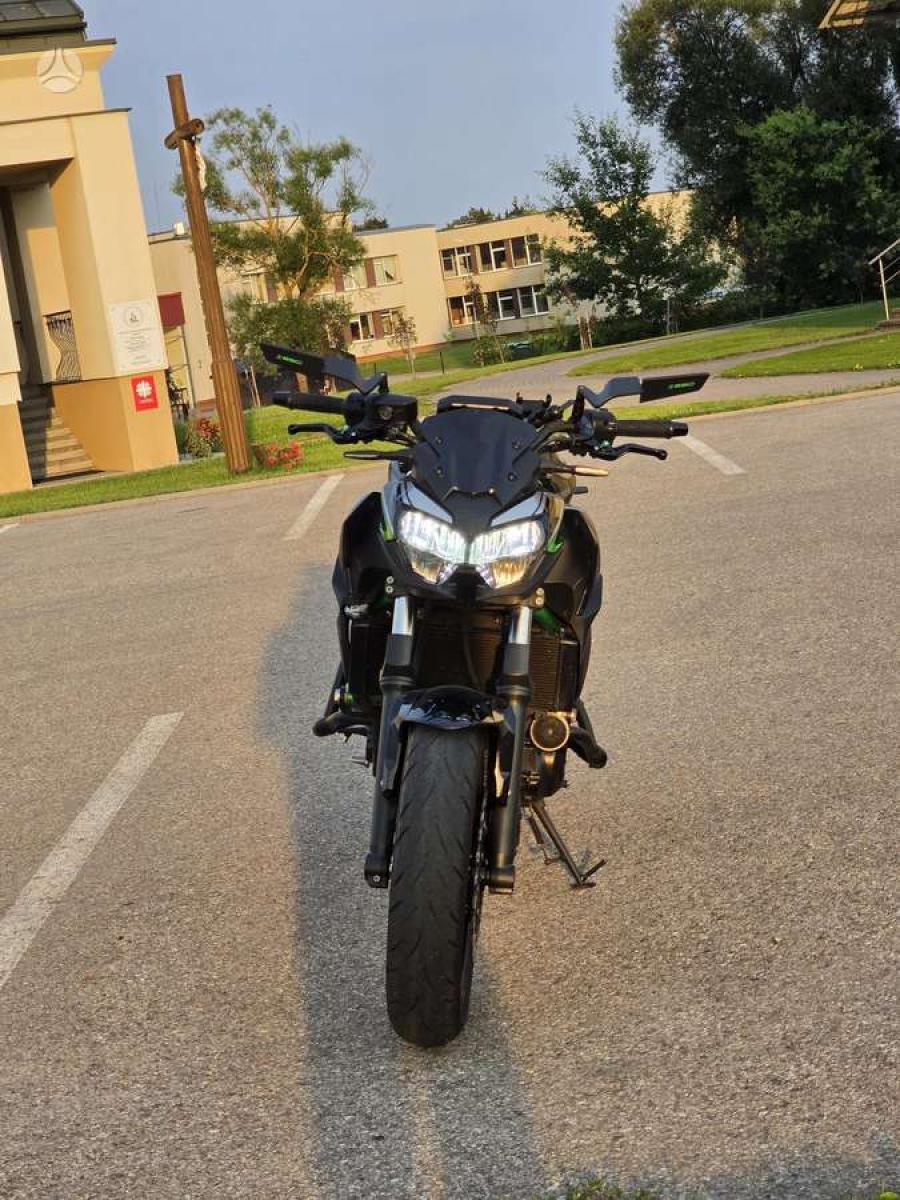 Kawasaki Z 2022 in Kaunas, with an engine capacity of 0.65 L and mileage of 17 thousand km for 4800 €, photo 6 on AUTOMOTO.COM.LV