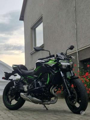 Kawasaki Z 2022 in Prienai, with an engine capacity of 0.65 L and mileage of 20 thousand km for 4700 €, photo 3 on AUTOMOTO.COM.LV