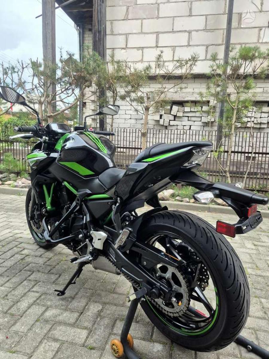 Kawasaki Z 2022 in Prienai, with an engine capacity of 0.65 L and mileage of 20 thousand km for 4700 €, photo 8 on AUTOMOTO.COM.LV