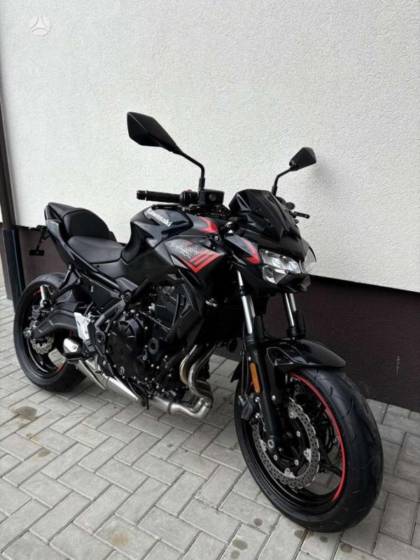 Kawasaki Z 2023 in Kaunas, with an engine capacity of 0.65 L and mileage of 600 thousand km for 5650 €, photo 1 on AUTOMOTO.COM.LV