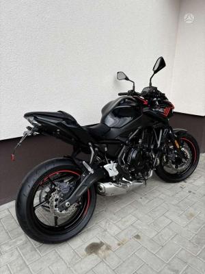 Kawasaki Z 2023 Kauņa, ar dzinēja tilpumu 0.65 L un nobraukumu 600 tūkst. km par 5650 €, foto 5 vietnē AUTOMOTO.COM.LV