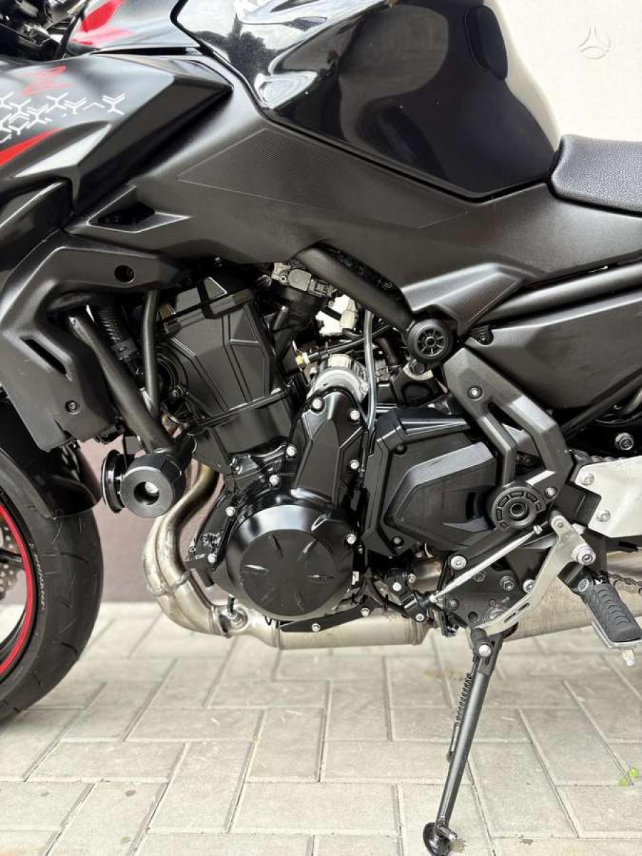 Kawasaki Z 2023 Kauņa, ar dzinēja tilpumu 0.65 L un nobraukumu 600 tūkst. km par 5650 €, foto 9 vietnē AUTOMOTO.COM.LV