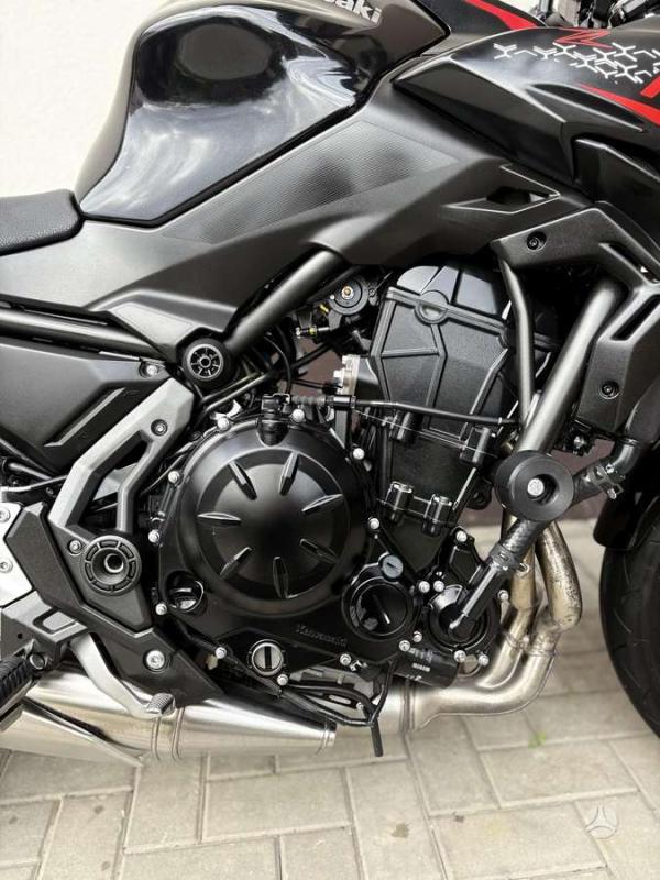 Kawasaki Z 2023 in Kaunas, with an engine capacity of 0.65 L and mileage of 600 thousand km for 5650 €, photo 9 on AUTOMOTO.COM.LV