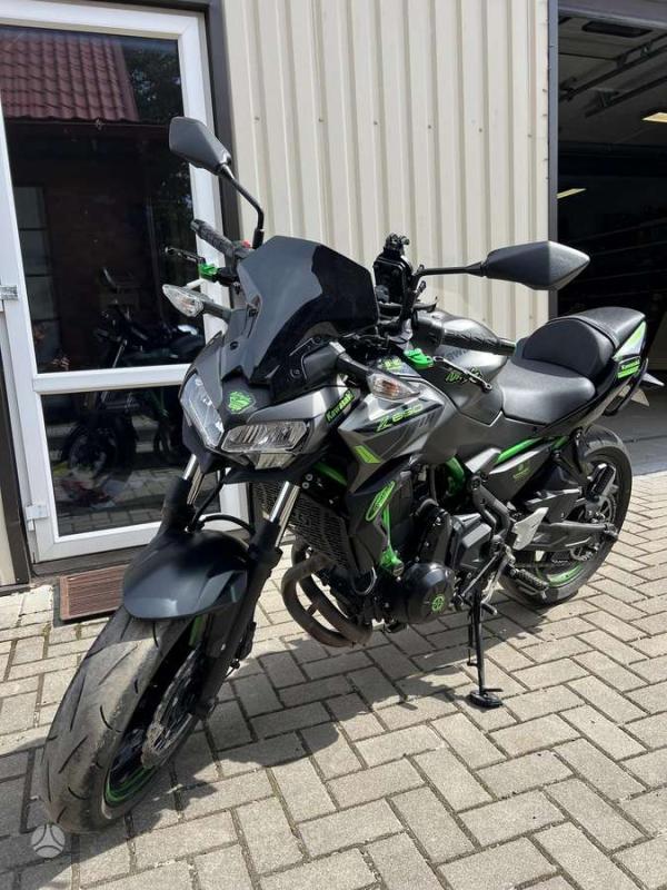 Kawasaki Z 2023 in Kaunas, with an engine capacity of 0.65 L and mileage of 7 thousand km for 5200 €, photo 1 on AUTOMOTO.COM.LV