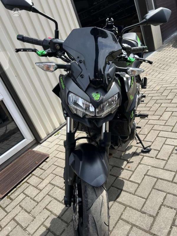 Kawasaki Z 2023 in Kaunas, with an engine capacity of 0.65 L and mileage of 7 thousand km for 5200 €, photo 3 on AUTOMOTO.COM.LV