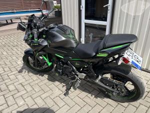 Kawasaki Z 2023 Kauņa, ar dzinēja tilpumu 0.65 L un nobraukumu 7 tūkst. km par 5200 €, foto 5 vietnē AUTOMOTO.COM.LV