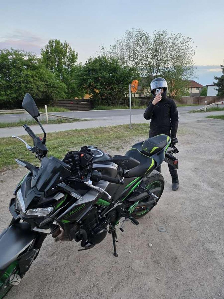 Kawasaki Z 2023 in Kaunas, with an engine capacity of 0.00 L and mileage of 18 thousand km for 7450 €, photo 5 on AUTOMOTO.COM.LV