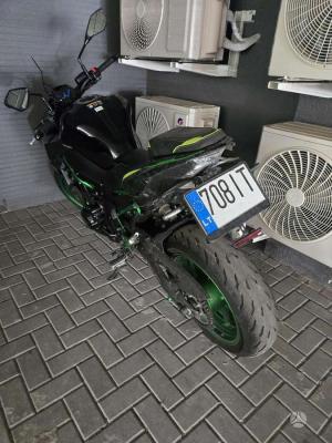 Kawasaki Z 2023 in Kaunas, with an engine capacity of 0.00 L and mileage of 18 thousand km for 7450 €, photo 6 on AUTOMOTO.COM.LV