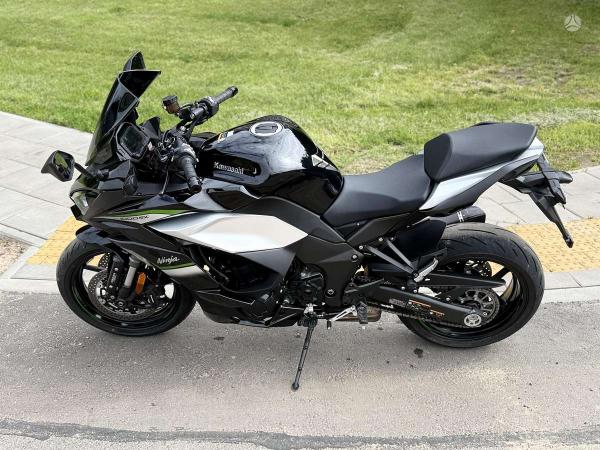 Kawasaki Z 2024 in Vilnius, with an engine capacity of 1.00 L and mileage of 2 thousand km for 10200 €, photo 5 on AUTOMOTO.COM.LV