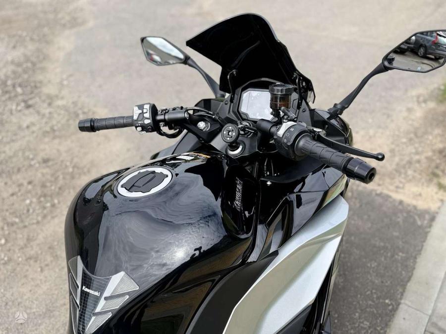 Kawasaki Z 2024 in Vilnius, with an engine capacity of 1.00 L and mileage of 2 thousand km for 10200 €, photo 11 on AUTOMOTO.COM.LV