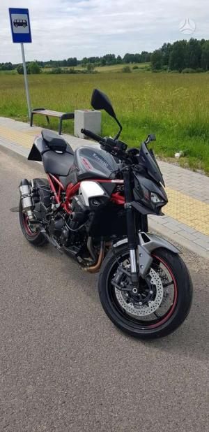 Kawasaki Z 2025 Ukmergė, ar dzinēja tilpumu 0.90 L un nobraukumu 6 tūkst. km par 9000 €, foto  vietnē AUTOMOTO.COM.LV