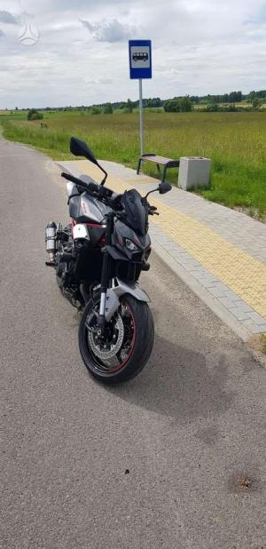 Kawasaki Z 2025 in Ukmerge, with an engine capacity of 0.90 L and mileage of 6 thousand km for 9000 €, photo 5 on AUTOMOTO.COM.LV