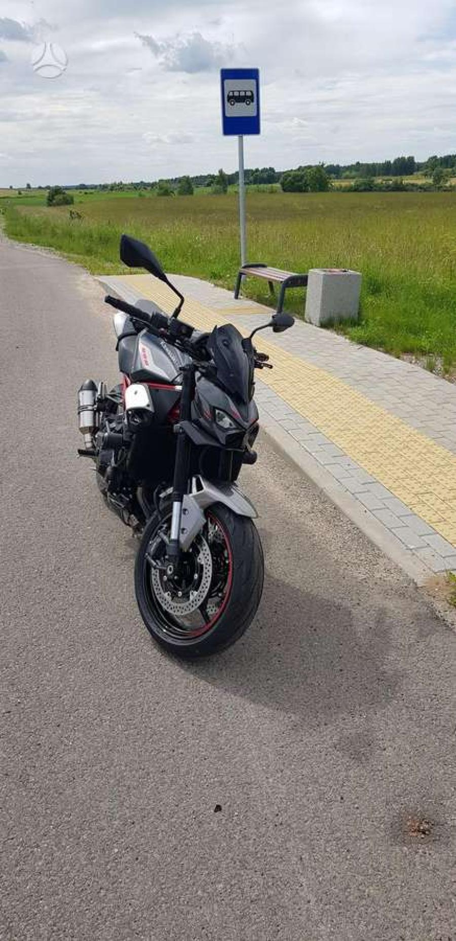 Kawasaki Z 2025 in Ukmerge, with an engine capacity of 0.90 L and mileage of 6 thousand km for 9000 €, photo 5 on AUTOMOTO.COM.LV