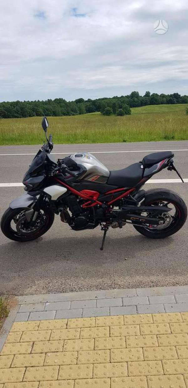 Kawasaki Z 2025 in Ukmerge, with an engine capacity of 0.90 L and mileage of 6 thousand km for 9000 €, photo 8 on AUTOMOTO.COM.LV