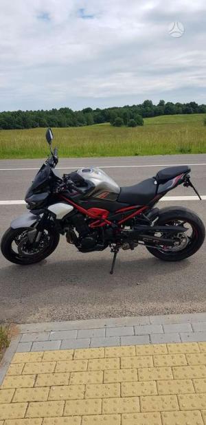 Kawasaki Z 2025 in Ukmerge, with an engine capacity of 0.90 L and mileage of 6 thousand km for 9000 €, photo 9 on AUTOMOTO.COM.LV