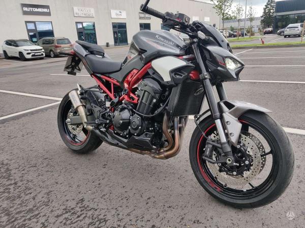 Kawasaki Z 2025 Kauņa, ar dzinēja tilpumu 0.95 L un nobraukumu 8 tūkst. km par 8000 €, foto 4 vietnē AUTOMOTO.COM.LV