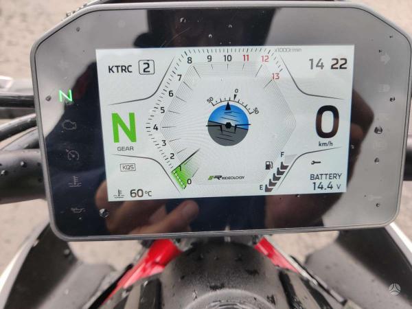 Kawasaki Z 2025 Kauņa, ar dzinēja tilpumu 0.95 L un nobraukumu 8 tūkst. km par 8000 €, foto 8 vietnē AUTOMOTO.COM.LV