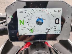 Kawasaki Z 2025 in Kaunas, with an engine capacity of 0.95 L and mileage of 8 thousand km for 8000 €, photo 9 on AUTOMOTO.COM.LV